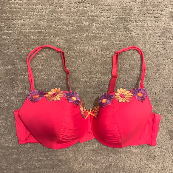 Cacique | Intimates & Sleepwear | Cacique Underwire Daisy Floral ...